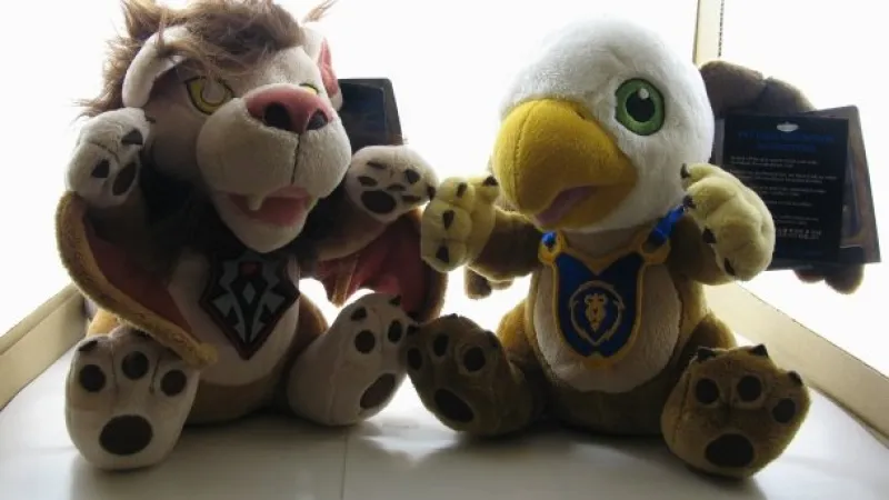 World Of Warcraft Plush Toy Photo Shoot - Game Informer